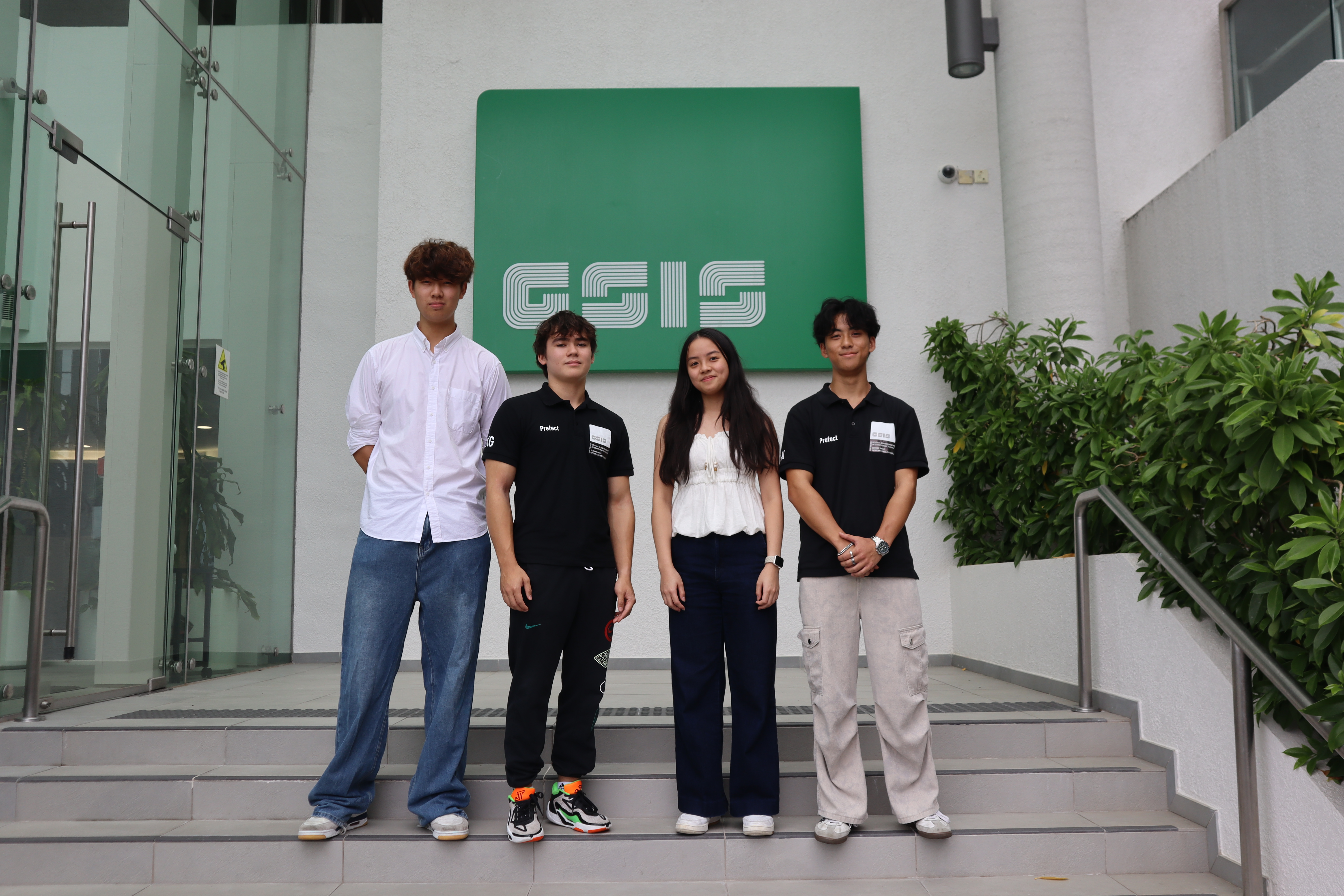 Leadership and Service - GSIS